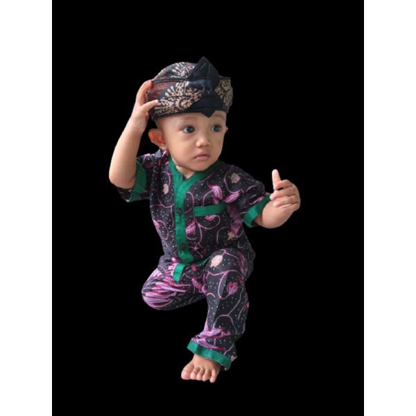 Jual Blankon Jawa Anak Bayi Cowok Lucu Usia 02 Bulan Sampai 5 Tahun ...