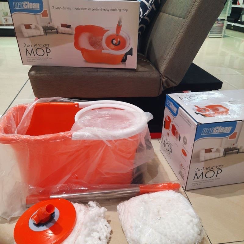 Jual Pro clean Alat Pel Injak Putar Peras ember saringan pel free ...