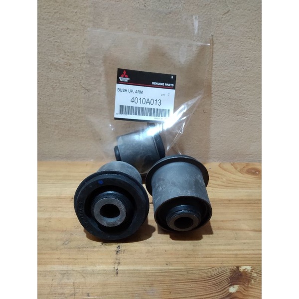 Jual bush up arm bushing sayap atas triton, Strada Triton,Triton HDX ...