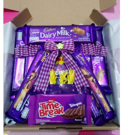 Jual snack box/gift box/Hampers/snack box coklat | Shopee Indonesia