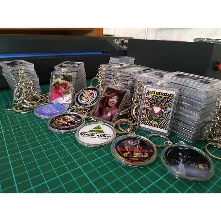 Jual Ganci Akrilik Insert Paper Desain dan Foto Suka Suka | Shopee ...