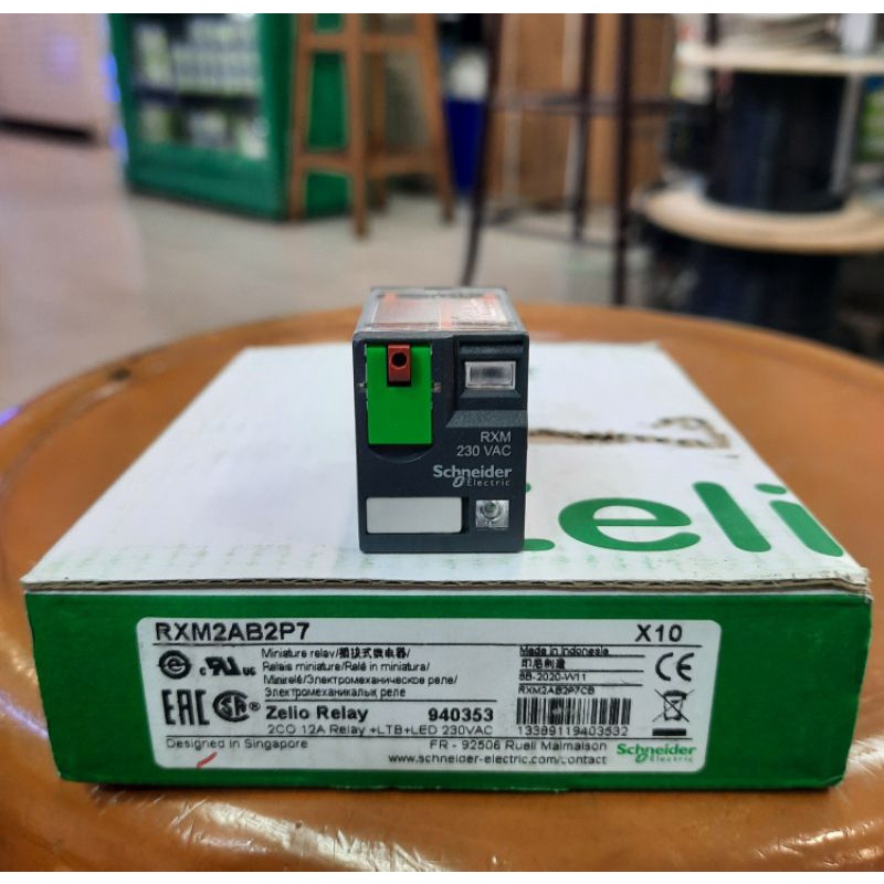 Jual Relay Schneider RXM2AB2P7 220v 12A | Shopee Indonesia