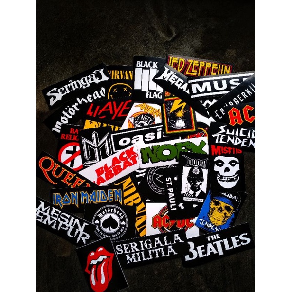 Jual Sticker pack stiker pack band brand distro clothing sponsor musik ...