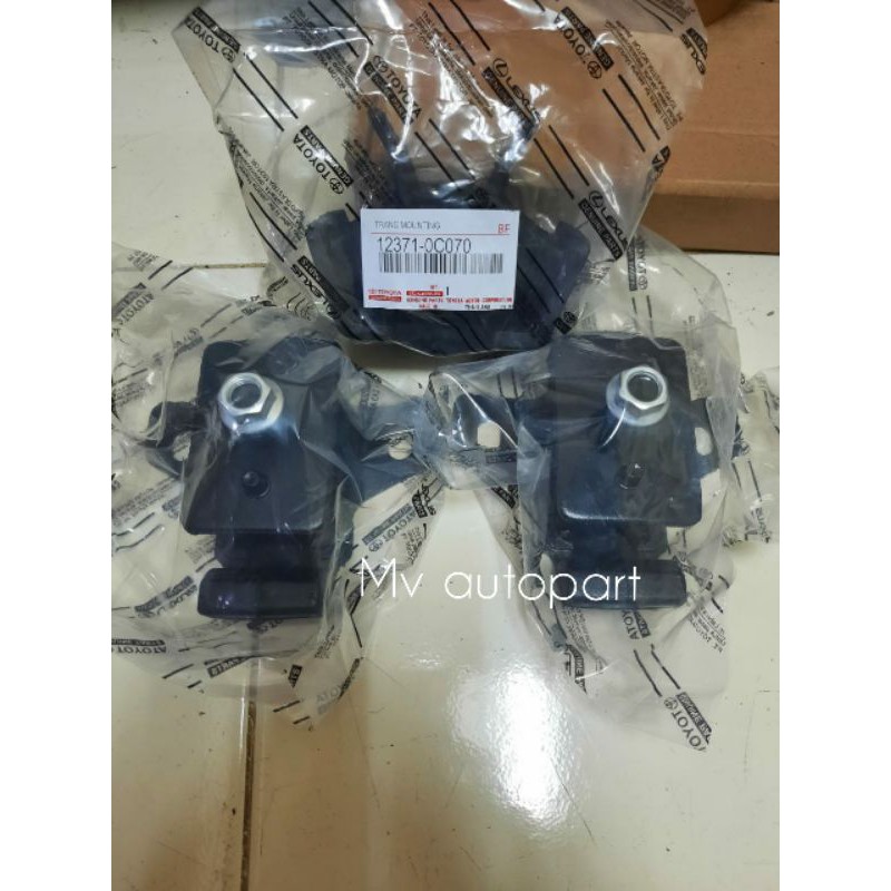 Jual Paket 3pc engine mounting + trans mounting Toyota Innova bensin ...