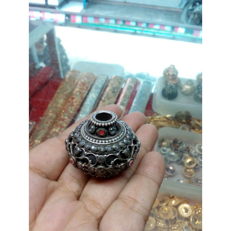 Jual Mendak Selut Keris Motif Mata Yakut Warna Sangup | Shopee Indonesia