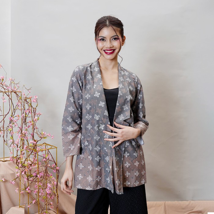 Jual NONA RARA - Jesse garut T1610, Baju Batik Kasual Modern | Shopee ...