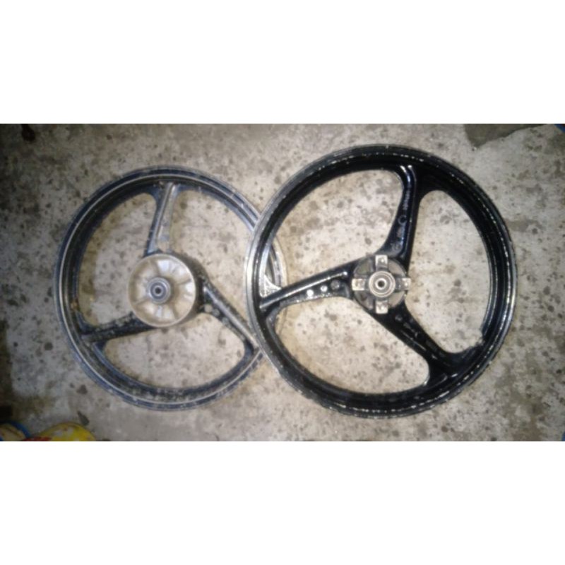 Jual (COD) Velg ori pelek velk pelk Enkey Enkei fiz r Fiz r ori depan ... Jual (COD) Velg ori pelek velk pelk Enkey Enkei fiz r Fiz r ori depan ...