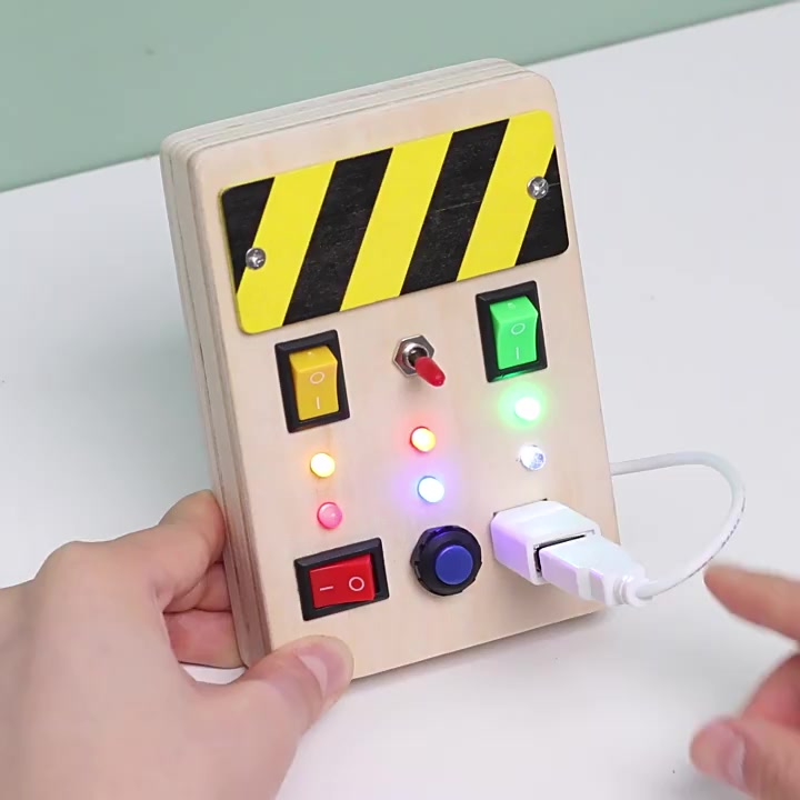 Jual Mainan Edukasi Anak Busyboard Busy Board Elektrik LED Montessori ...