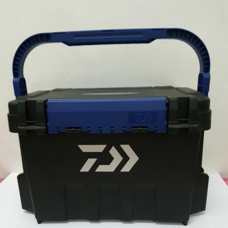 Jual Tackle Box Mancing Daiwa TB 9000 TB9000 Saltiga | Shopee Indonesia
