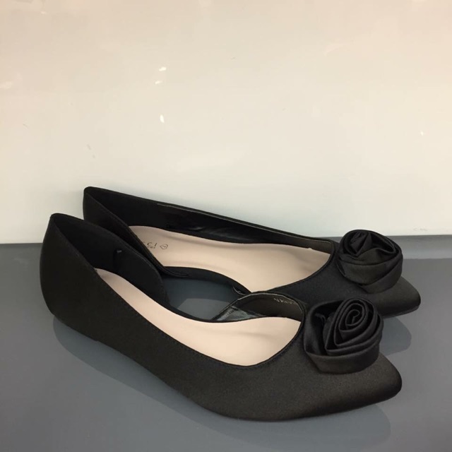 Jual VNC FLAT SHOES | Shopee Indonesia