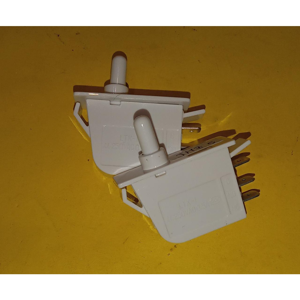 Jual Switch Saklar Pintu Kulkas LTK-1 250VAC 0.5A 3 Socket | Shopee ...