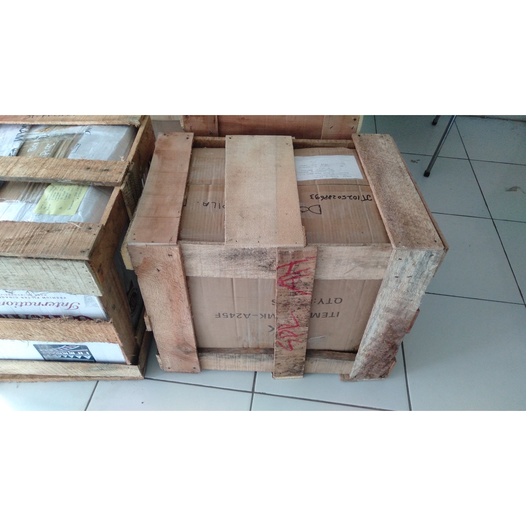 Jual Souvenir Pelindung Barang Pecah Belah Peti Kayu Kemasan Gelas ...