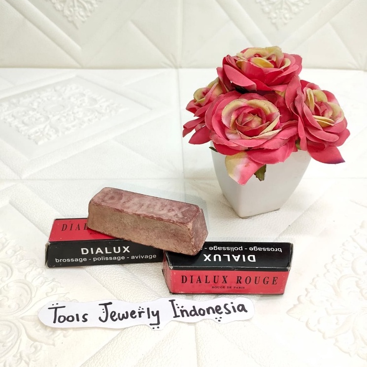 Jual Dialux Compound Red / Obat Poles Merah | Shopee Indonesia