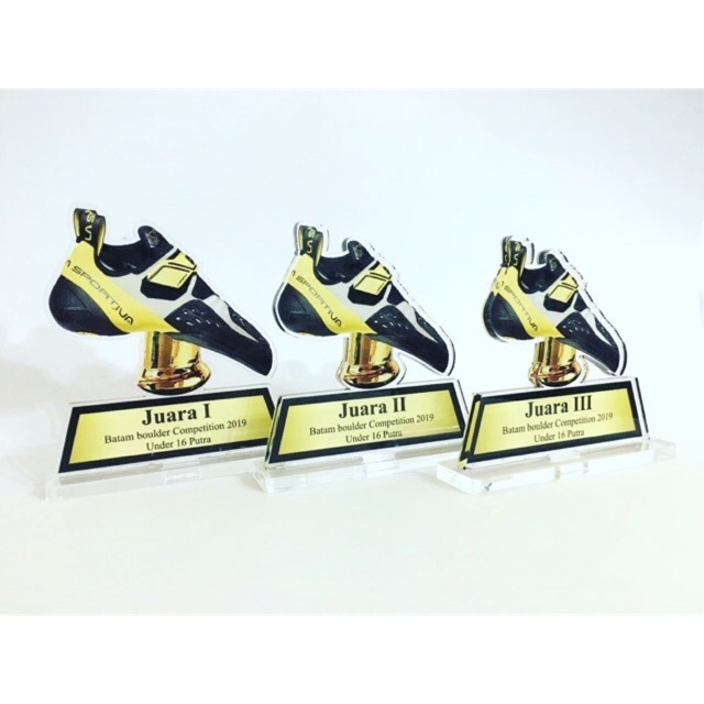 Jual Plakat kaca termurah / plakat akrilik termurah / plakat akrilik ...