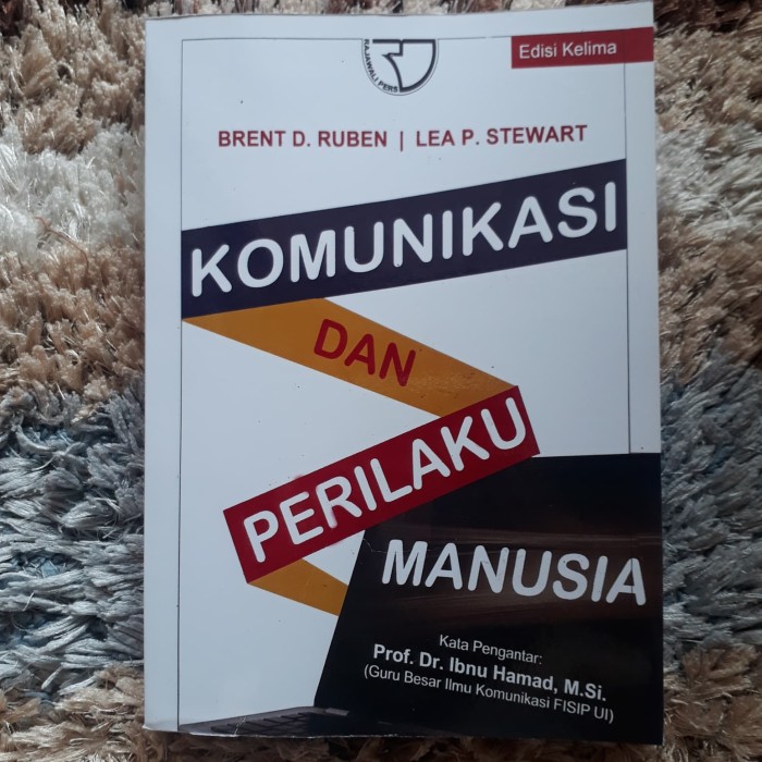Jual BUKU SOSIAL POLITIK KOMUNIKASI DAN PERILAKU MANUSIA - PROF. DR. IBNU HAMAD- M.SI. | Shopee ...