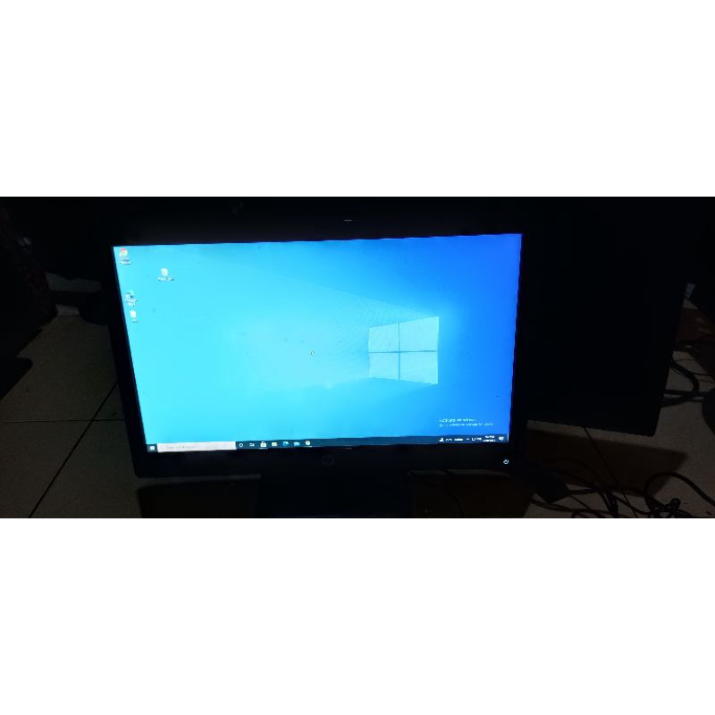 Jual monitor komputer LED 20 in wide Hp 2011x | Shopee Indonesia