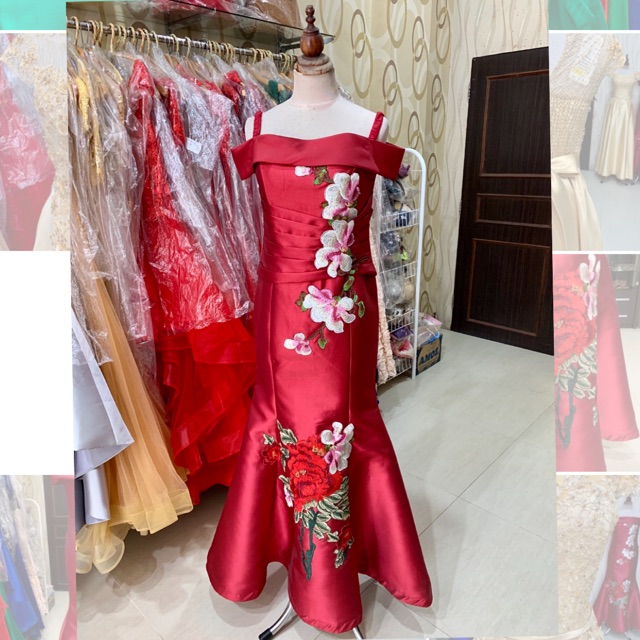 Jual Gaun Pesta Merah Maroon ( BAHAN VELVET ) | Shopee Indonesia