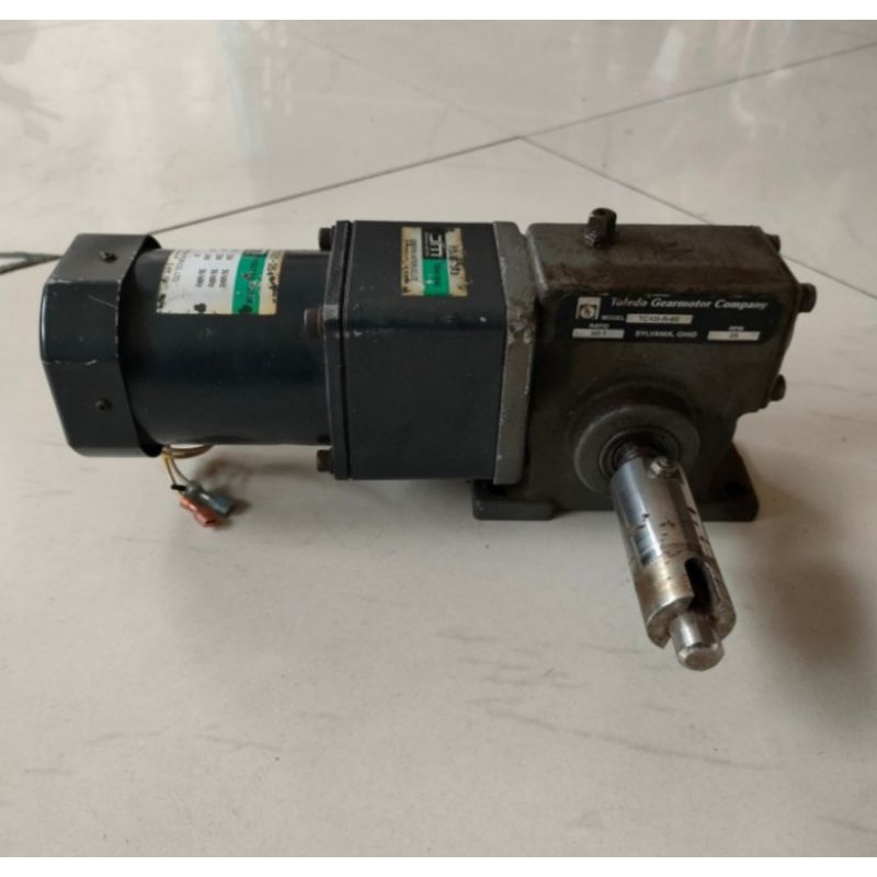 Jual induction Motor Gearbox 220V Ac 60W Ratio 1 : 75 Model Worm ...