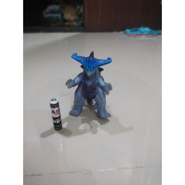 Jual figure monster shunjia kaiju soft vinyl bandai | Shopee Indonesia