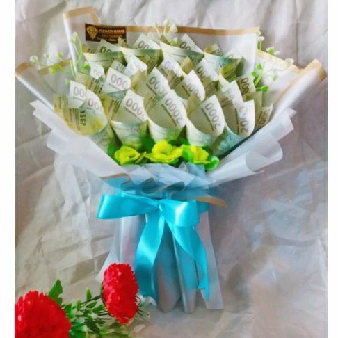 Jual Bucket Uang, Coklat Silverqueen, kado wisuda, bucket wisuda anniv ...