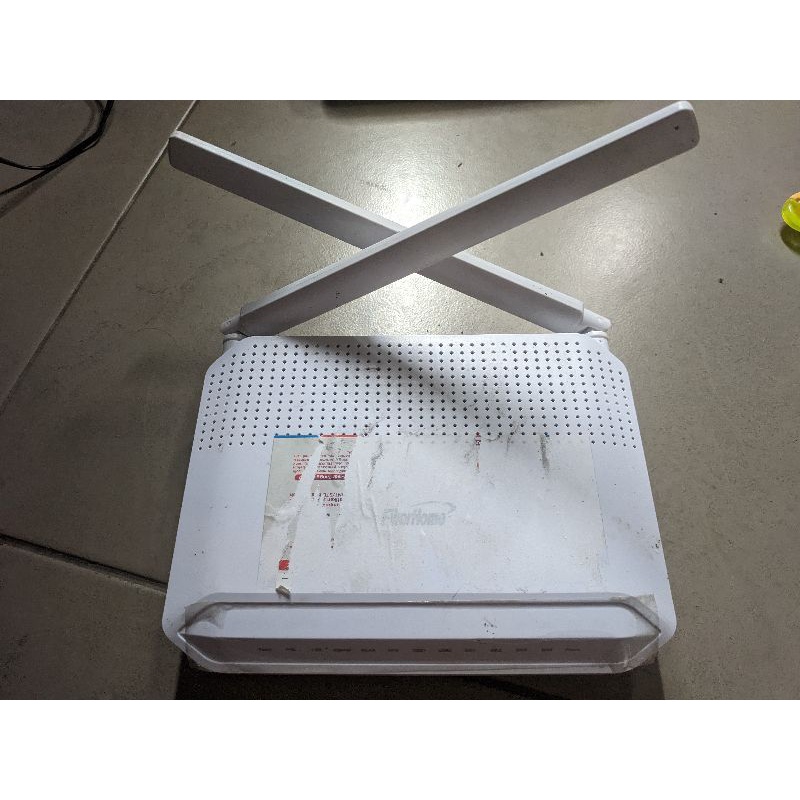 Jual hg6145f 5,8ghz wifi , fiberhome , router , dualband 2,4ghz 5,8ghz ...