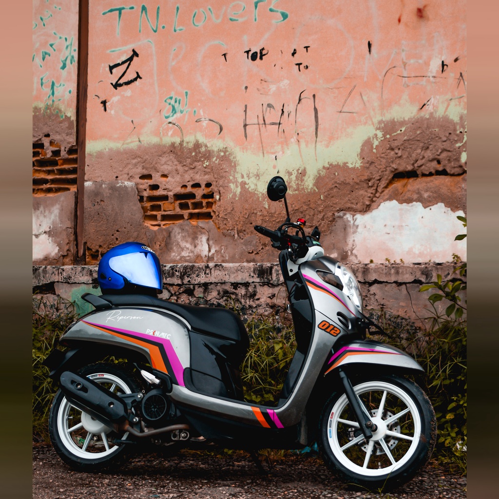 Jual Stiker lis striping scoopy | request warna | sticker sccopy ...