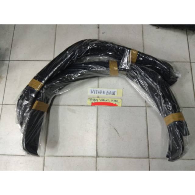 Jual SPACKBOARD OVER FENDER BAUT FENDER TRIM MOBIL SUZUKI VITARA MODEL ...
