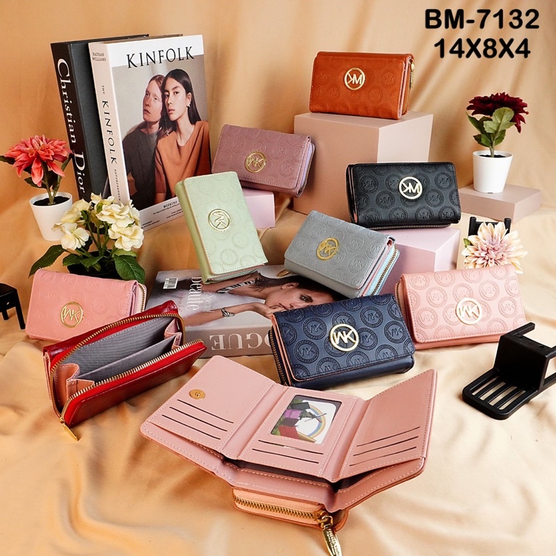 Jual DOMPET WANITA MODEL LIPAT UKURAN SEDANG | Shopee Indonesia