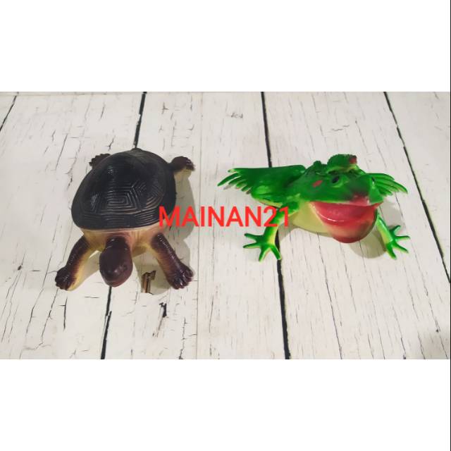 Jual Mainan Katak dan Kura-kura Karet Bunyi | Shopee Indonesia