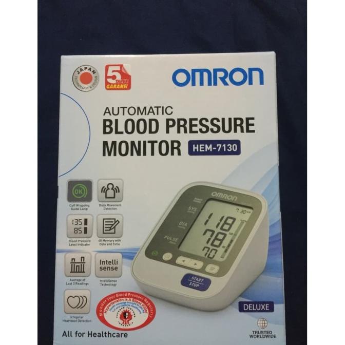 Jual Tensi Meter - Omron Hem 7130 Digital Tensimeter | Shopee Indonesia