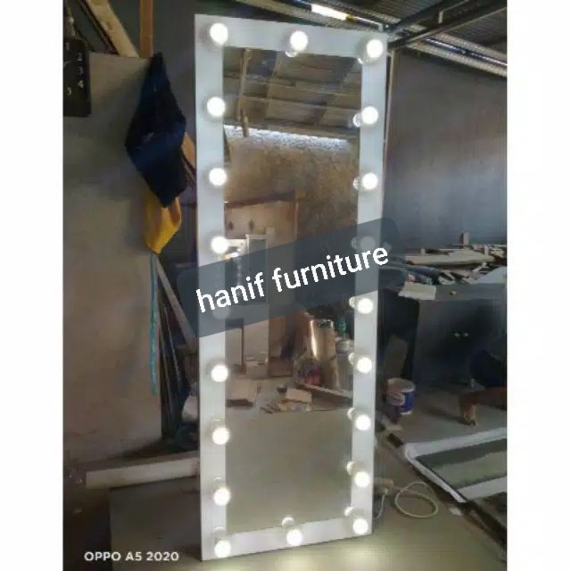Jual cermin LED full model diri / cermin fitting | Shopee Indonesia