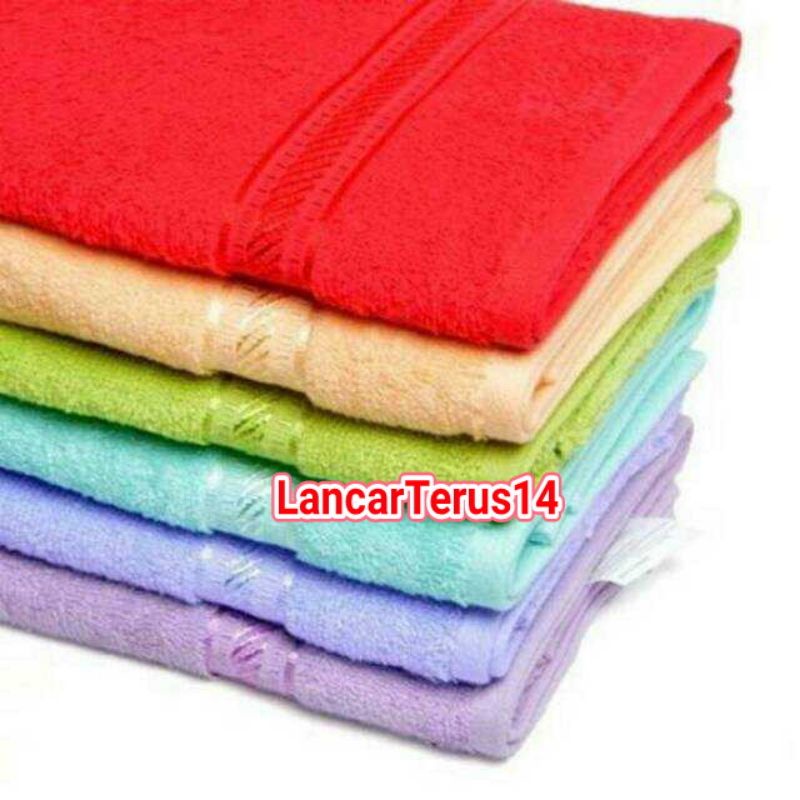 Jual Jual Handuk Besar Dewasa Buat Mandi Merah Putih 70 x 135 cm ...
