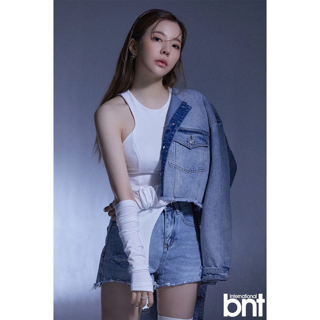 Jual Foto Berbingkai Idol Kpop Lee Soon-Kyu/ Sunny SNSD Girls ...