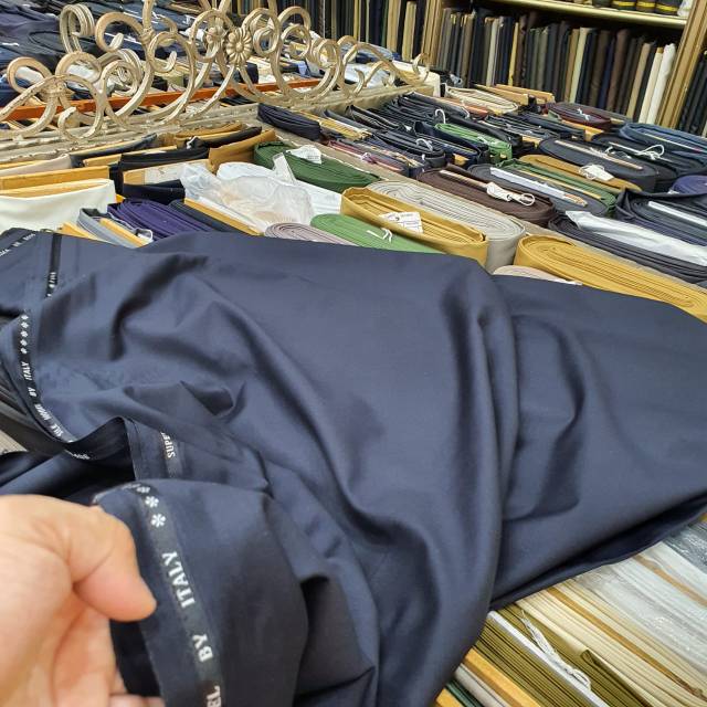 Jual Kain Setelan Jas / Bahan Celana / Semi Wool / De Boss By Italy ...