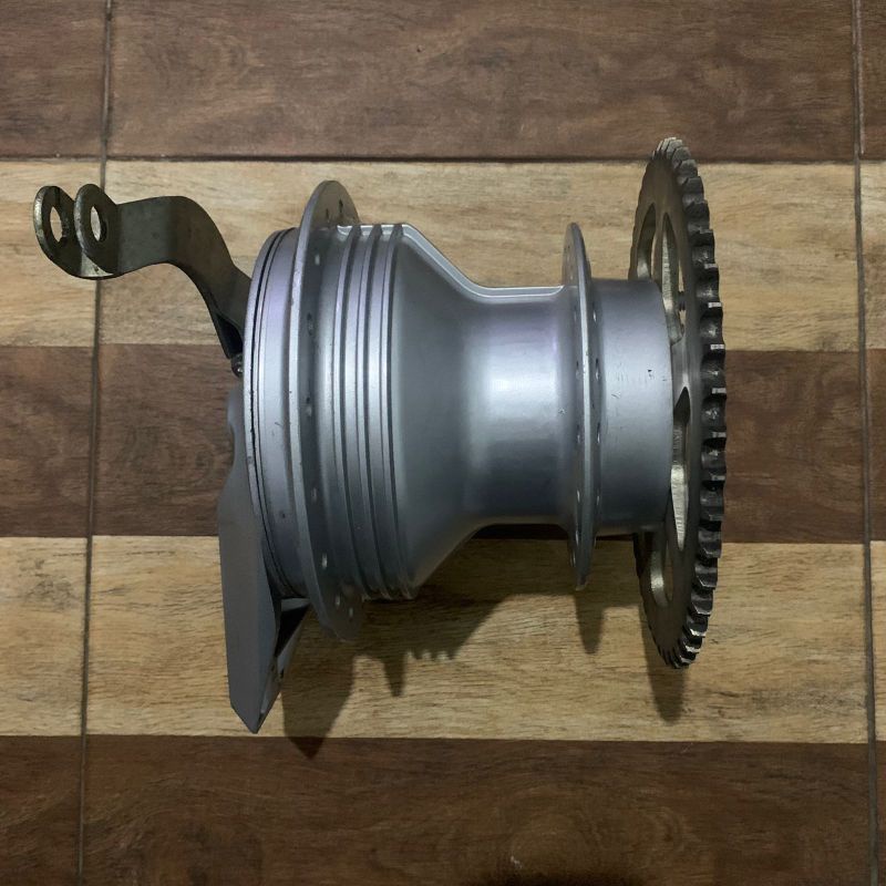Jual Tromol Belakang Original Motor Suzuki DR150, Tromol Belakang Motor ...