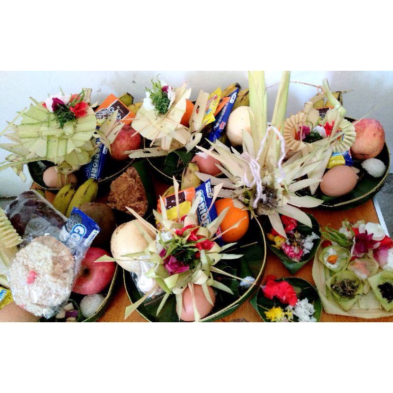 Jual Banten Ayaban Tumpeng 5/Banten Otonan (Banten Hindu) | Shopee ...
