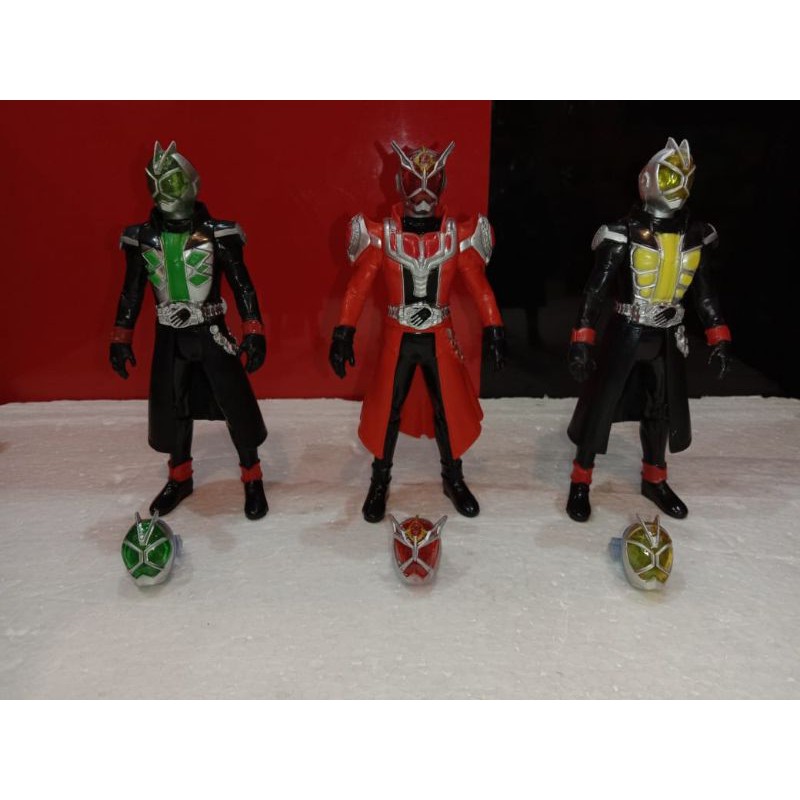 Jual Mainan Kamen rider dus | Shopee Indonesia