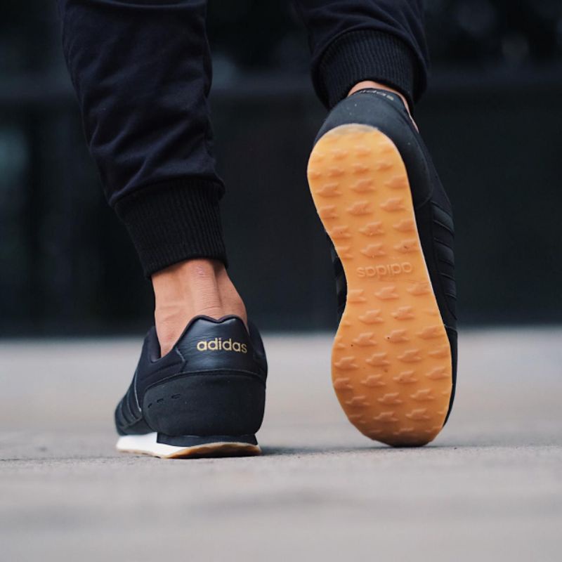 Jual ADIDAS NEO CITY RACER BLACK BLACK GUM | Shopee Indonesia