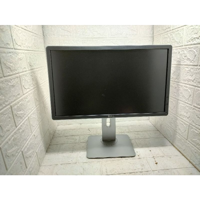 Jual MONITOR DELL / LENOVO 22 INCH LAYAR BISA DIPUTAR DAN NAIK TURUN ...
