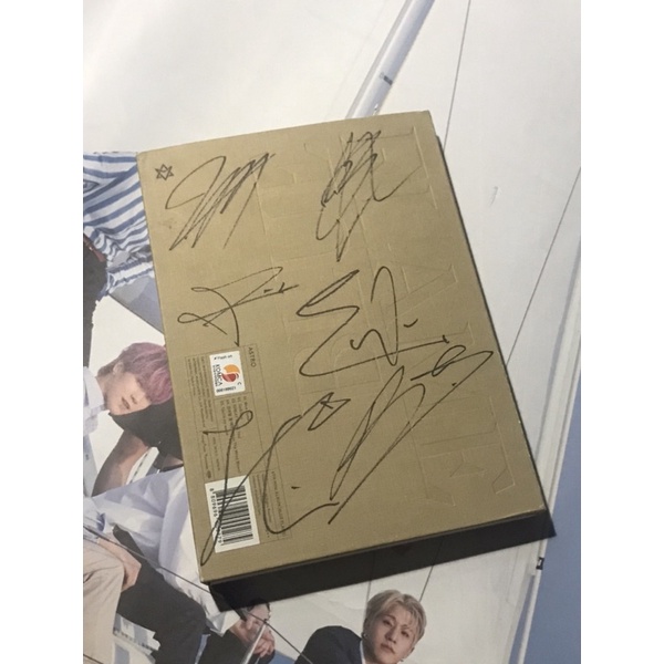 Jual Signed Astro Blue Flame Album (Moonbin and Jinjin PC) | Shopee ...