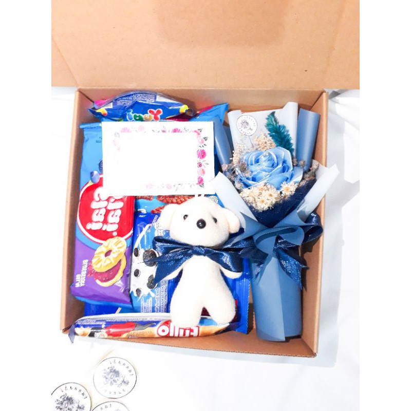 Jual GIFT BOX TEMA BIRU FULL SNACK | HADIAH MINI BUKET | HAMPERS ...