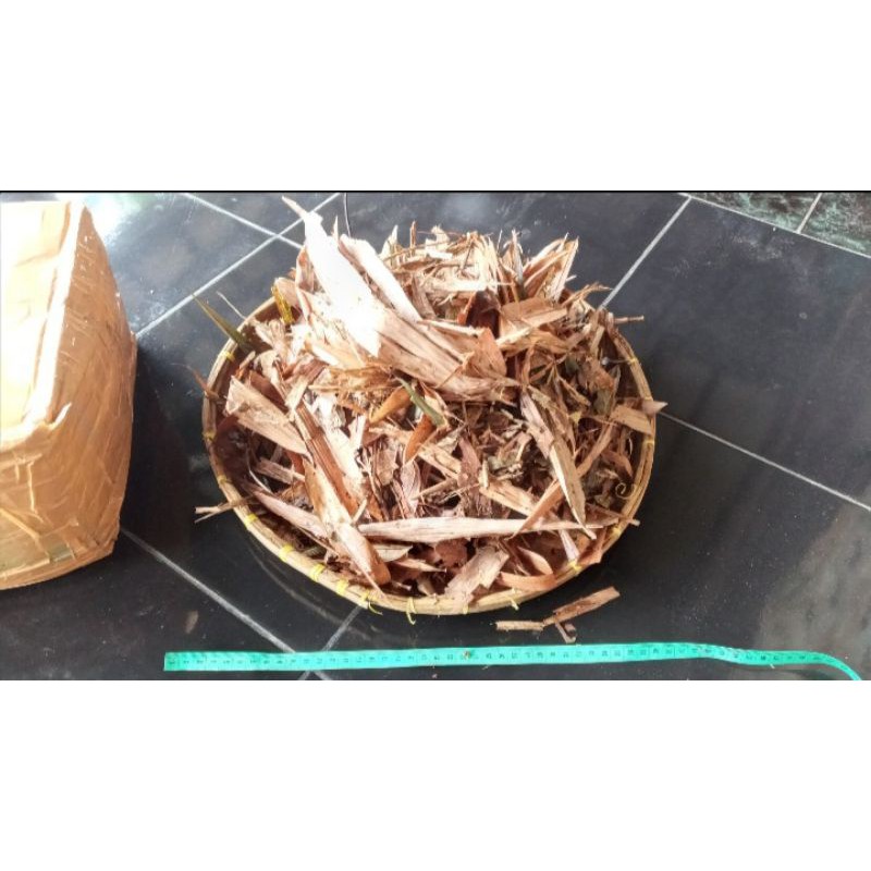 Jual Daun Bambu Kering Pupuk Organik Daun Bambu COD | Shopee Indonesia