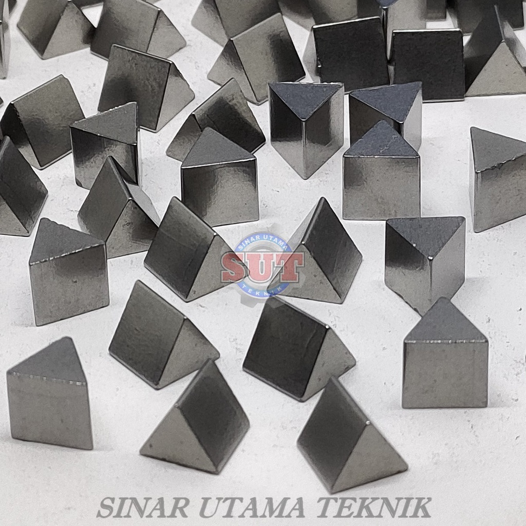 Jual 1 Kilo Mata Widia SEGITIGA ukuran 6.5mm dan 5.5mm Betel Tip Widia ...