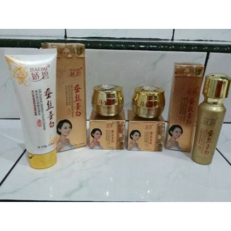 Jual Paket komplit jiaobi gold / jiaobi gold paket wajah | Shopee Indonesia
