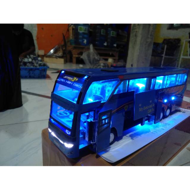 Jual Miniatur bus uhd livery bebas pilih sesuai request | Shopee Indonesia