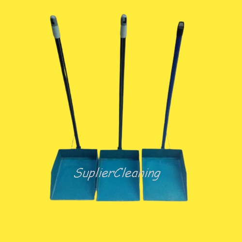 Jual Pengki Kaleng Serokan Sampah Kuat Kokoh | Shopee Indonesia