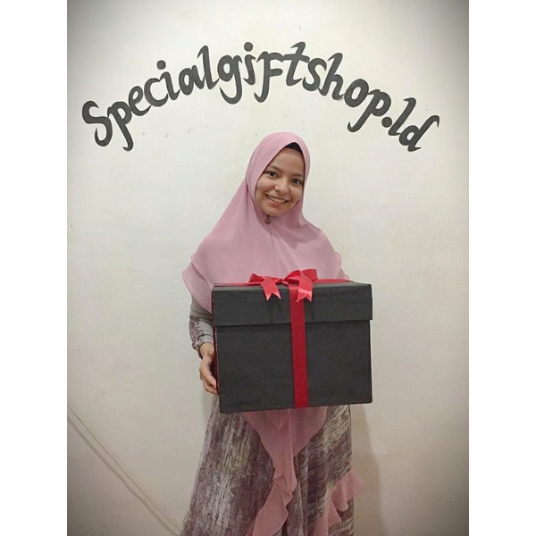 Jual Box Kado murah dan unik Request ukuran dan warna + kartu ucapan ...