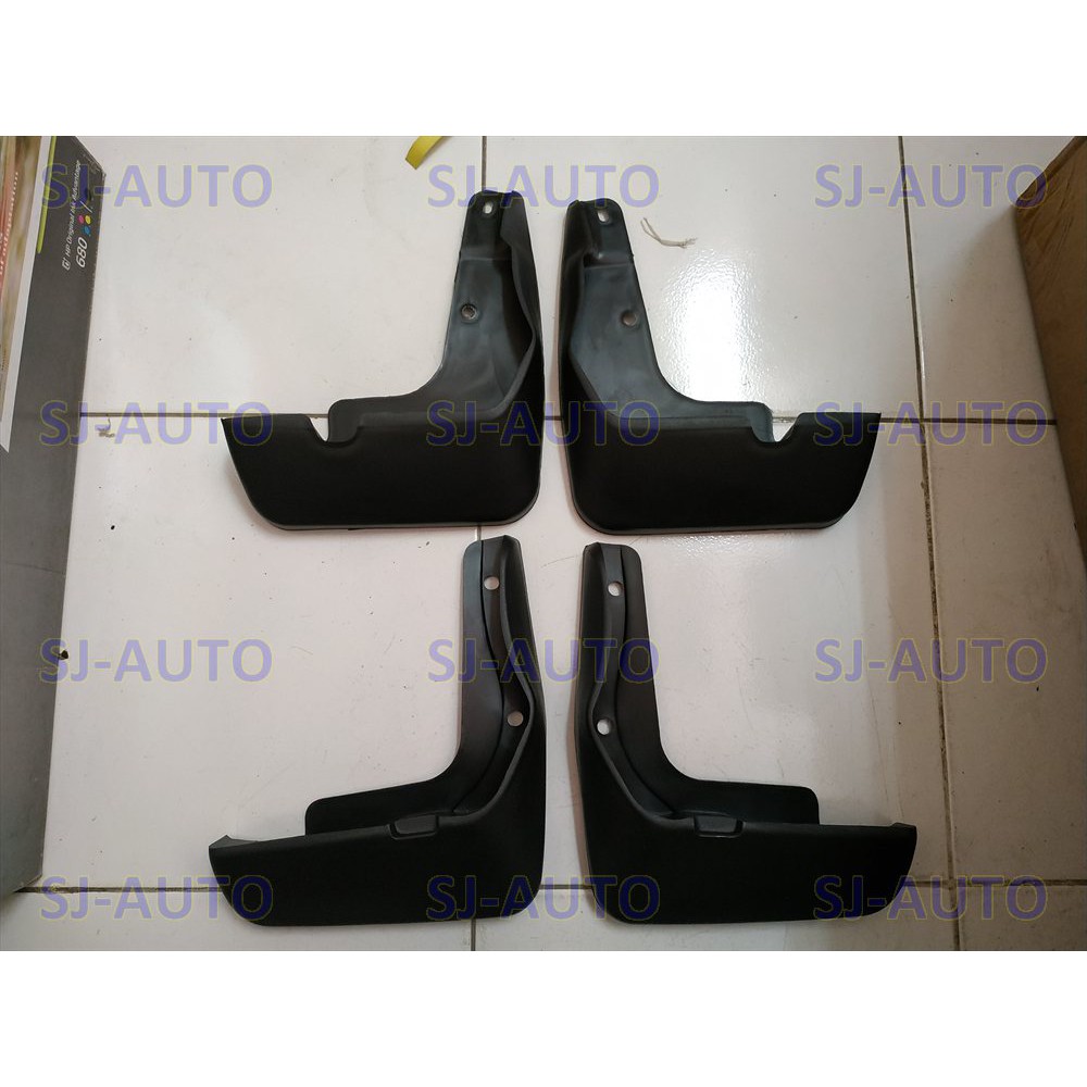 Jual Mud Guard Avanza Veloz 2012-2018 Kepet Roda Veloz | Shopee Indonesia