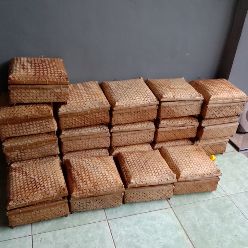 Jual Besek Sokase 25x25 Box Hampers Souvernir | Shopee Indonesia