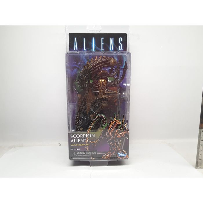 Jual Neca Aliens Scorpion Alien with Bendable Tails NEW MOC Predator ...